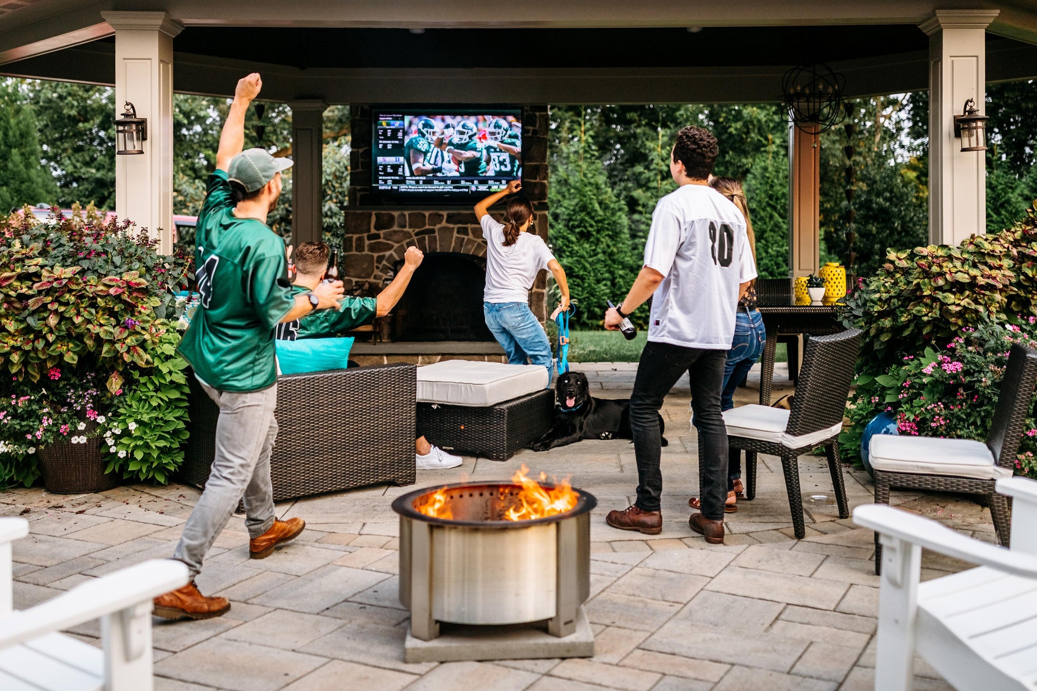 How to Host the Best Super Bowl Party: Food, Fun & Fire for Game Day